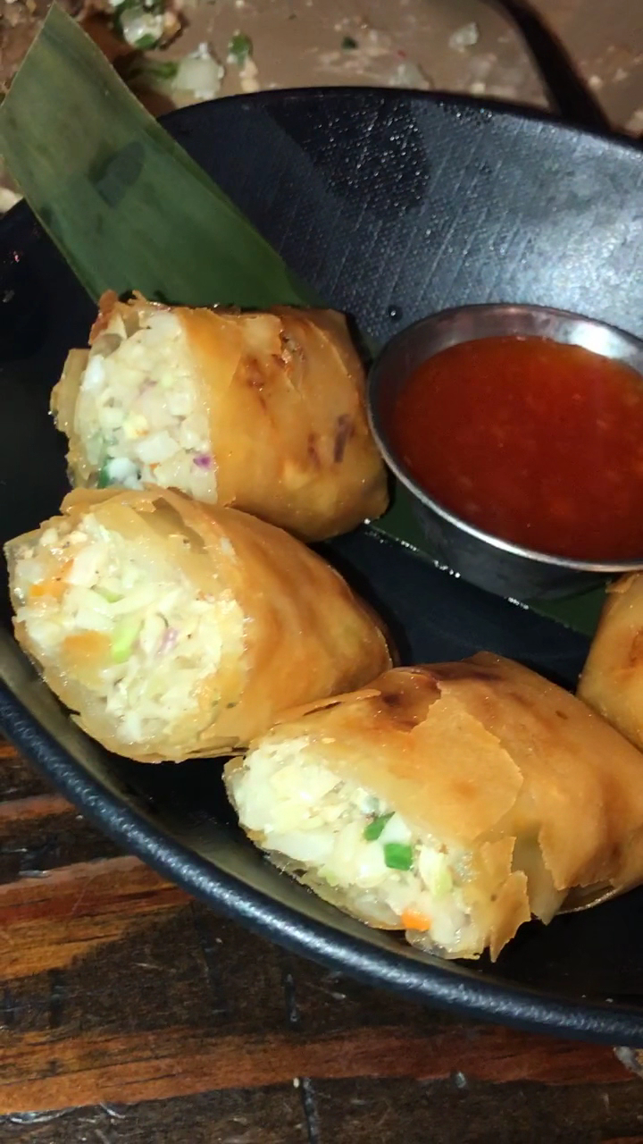 EastWest - Local Chinese Foods